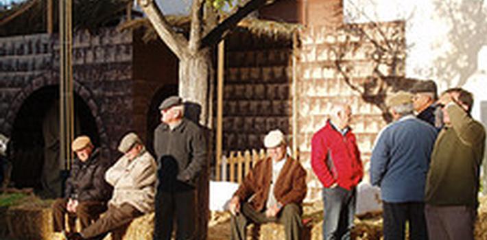 Dealing with problems in old age: the coping strategies of the older ...